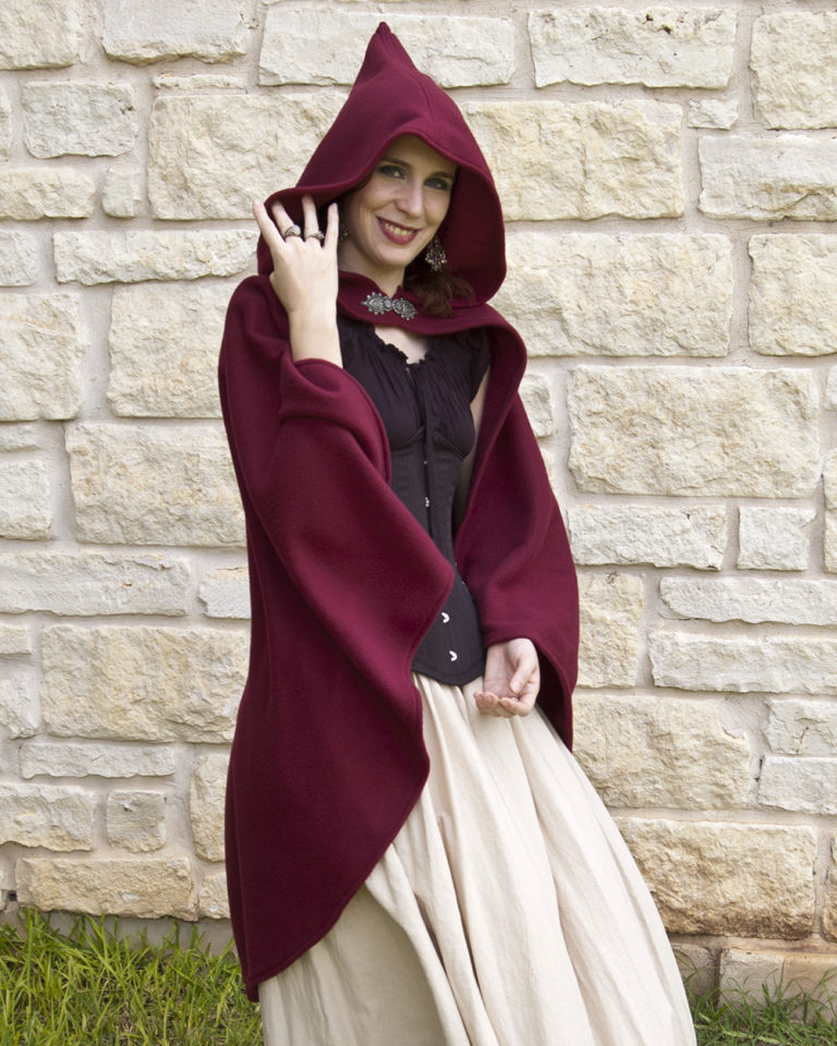 Burgundy Fleece Rogue Cape – Faire Treasures