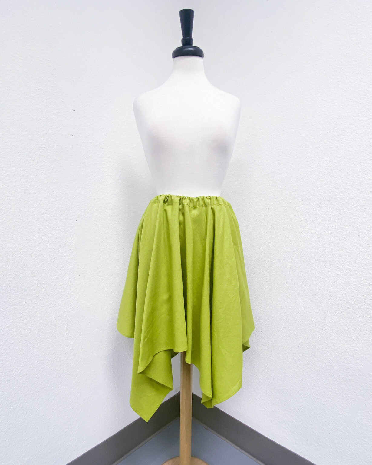 Pear Green Linen Pixie Skirt – Faire Treasures